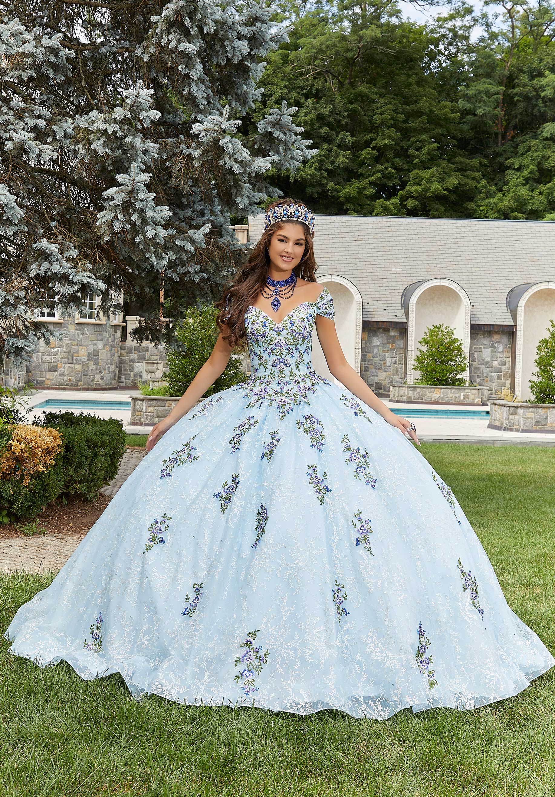 Turquoise And White Quinceanera Dresses
